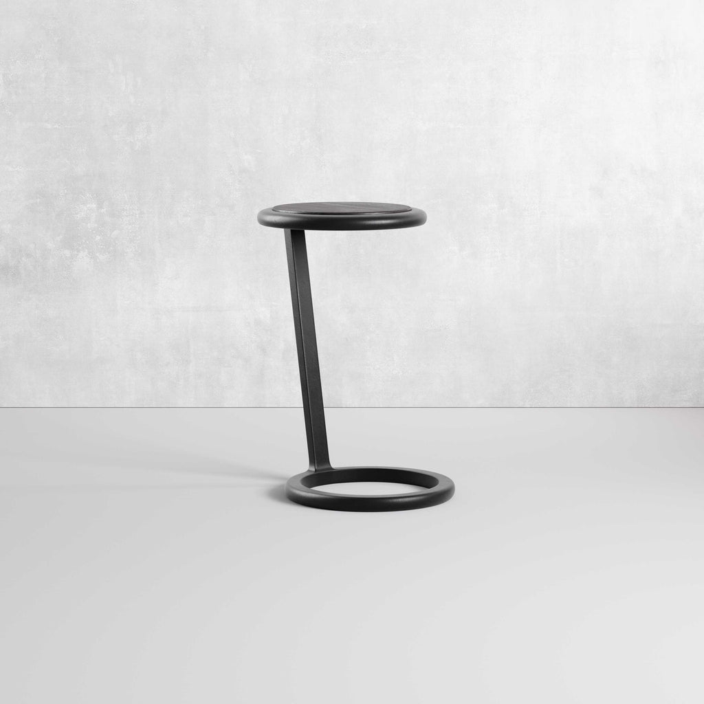 Pavel Side Table – Vesta